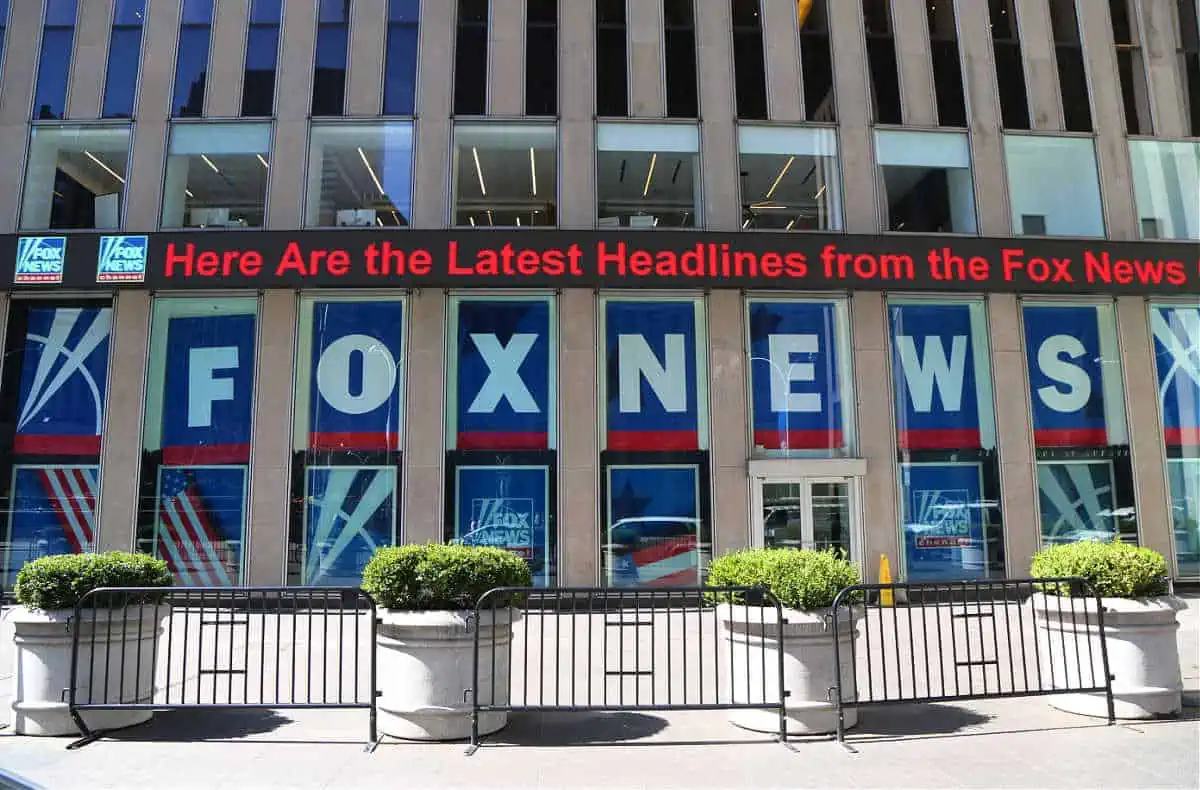 Contact FOX News 2023 Email Address Phone